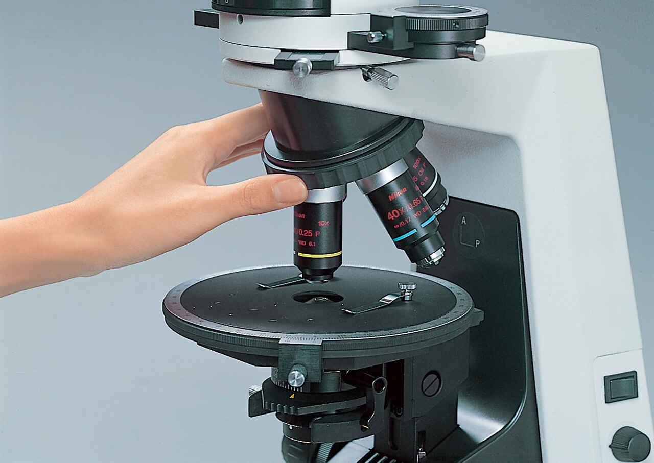 ECLIPSE E200 POL | Polarizing Microscopes | Products | Nikon Europe B.V.
